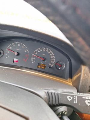 Grey Opel Vectra 2003 in Vilnius, with an engine capacity of 1.80 L and mileage of 287 thousand km for 520 €, photo 24 on AUTOMOTO.COM.LV
