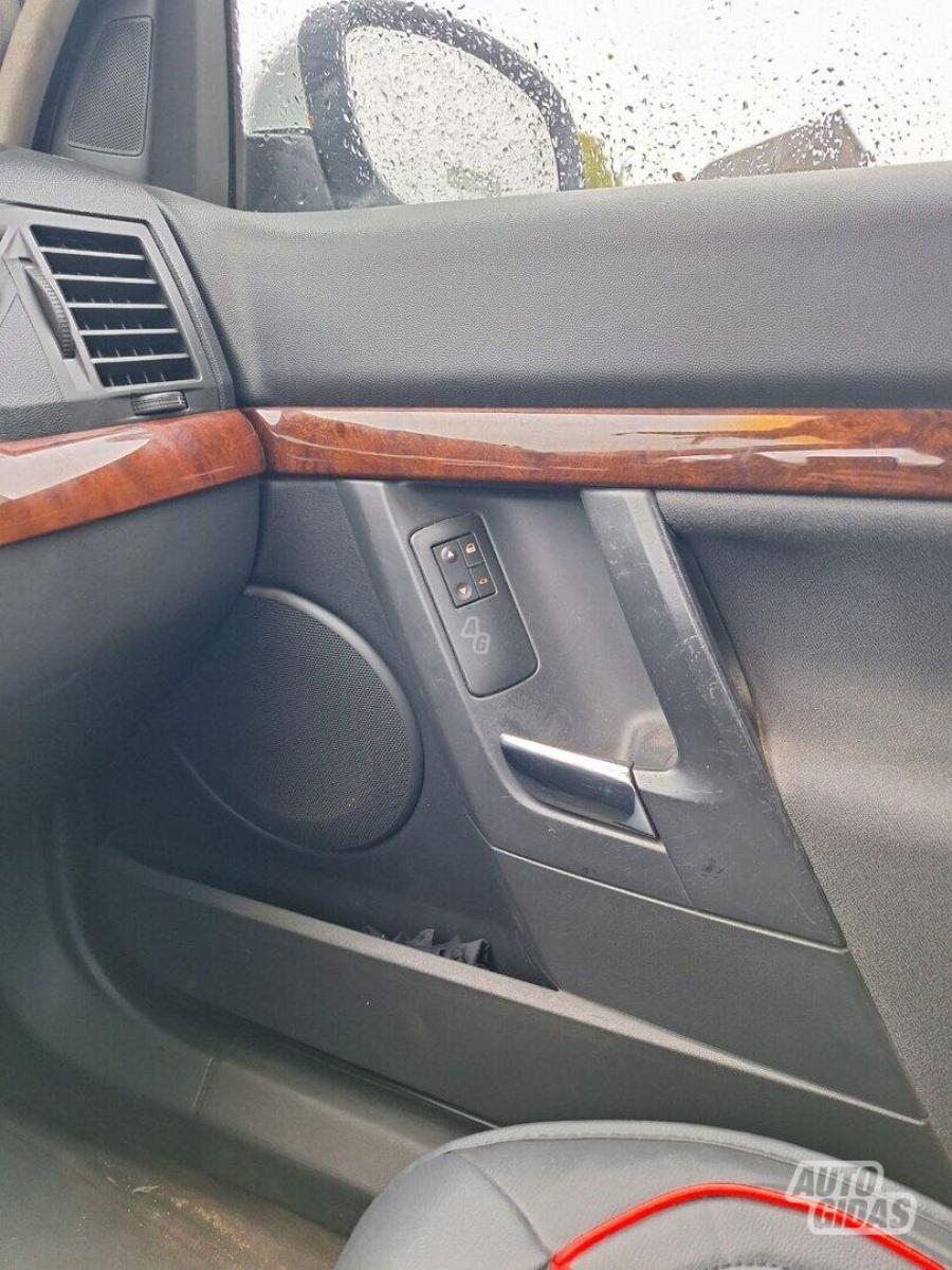 Grey Opel Vectra 2003 in Vilnius, with an engine capacity of 1.80 L and mileage of 287 thousand km for 520 €, photo 26 on AUTOMOTO.COM.LV