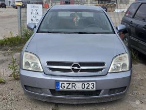 Pelēks Opel Vectra 2003 Šauļi, ar dzinēja tilpumu 2.20 L un nobraukumu 235 tūkst. km par 250 €, foto 3 vietnē AUTOMOTO.COM.LV