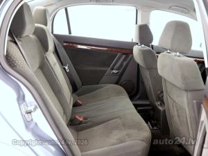 Pelēks Opel Vectra 2003 Tallina, ar dzinēja tilpumu 2.20 L un nobraukumu 287 tūkst. km par 999 €, foto 8 vietnē AUTOMOTO.COM.LV