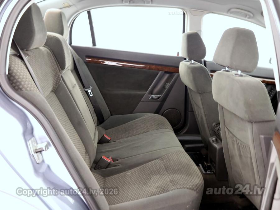 Pelēks Opel Vectra 2003 Tallina, ar dzinēja tilpumu 2.20 L un nobraukumu 287 tūkst. km par 999 €, foto 8 vietnē AUTOMOTO.COM.LV
