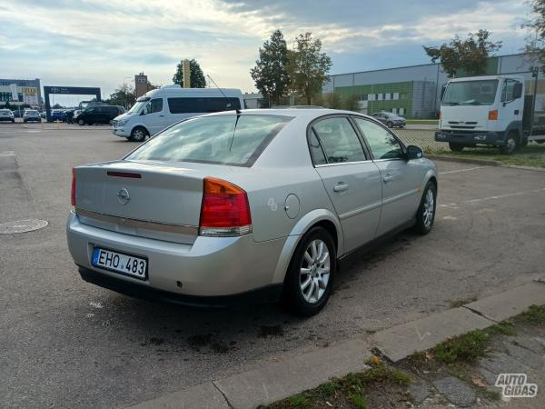 Pelēks Opel Vectra 2003 Šauļi, ar dzinēja tilpumu 2.20 L un nobraukumu 225 tūkst. km par 850 €, foto 4 vietnē AUTOMOTO.COM.LV