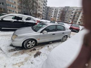 Grey Opel Vectra 2004 in Vilnius, with an engine capacity of 1.99 L and mileage of 252 thousand km for 600 €, photo 2 on AUTOMOTO.COM.LV