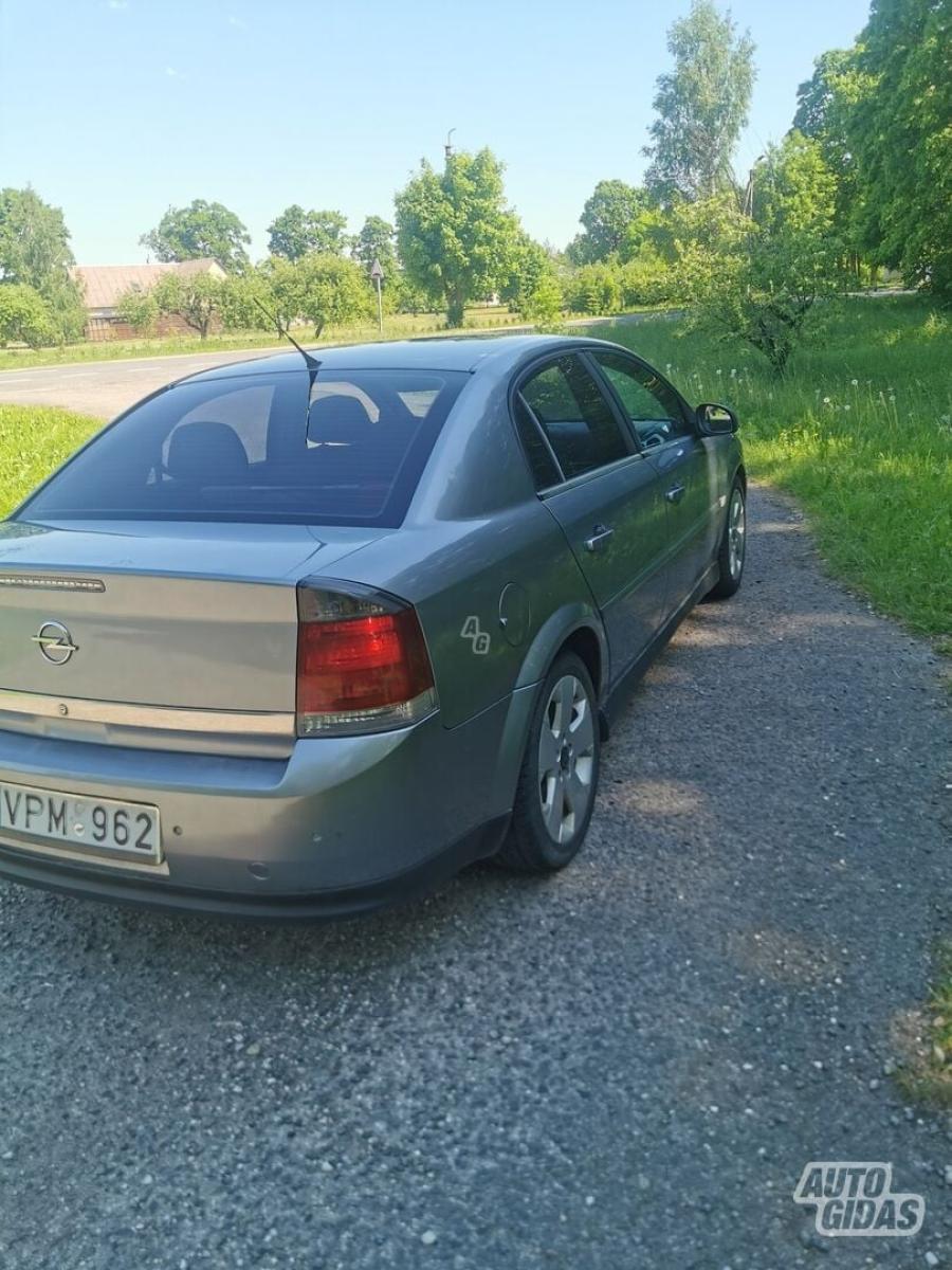 Pelēks Opel Vectra 2004 Anykščiai, ar dzinēja tilpumu 2.20 L un nobraukumu 317 tūkst. km par 850 €, foto 20 vietnē AUTOMOTO.COM.LV