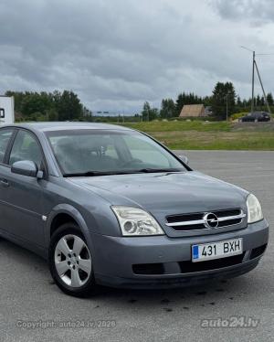 Pelēks Opel Vectra 2004 Tallina, ar dzinēja tilpumu 2.00 L un nobraukumu 200 tūkst. km par 2000 €, foto  vietnē AUTOMOTO.COM.LV