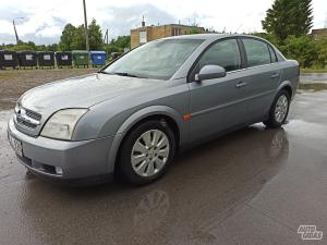 Серый Опель Вектра 2004 в Вильнюс, объемом двигателя 2.20 л и пробегом 225 тыс. км за 1000 €, фото 3 на AUTOMOTO.COM.LV