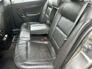 Grey Opel Vectra 2004 in Kaisiadorys, with an engine capacity of 2.17 L and mileage of 309 thousand km for 845 €, photo 3 on AUTOMOTO.COM.LV