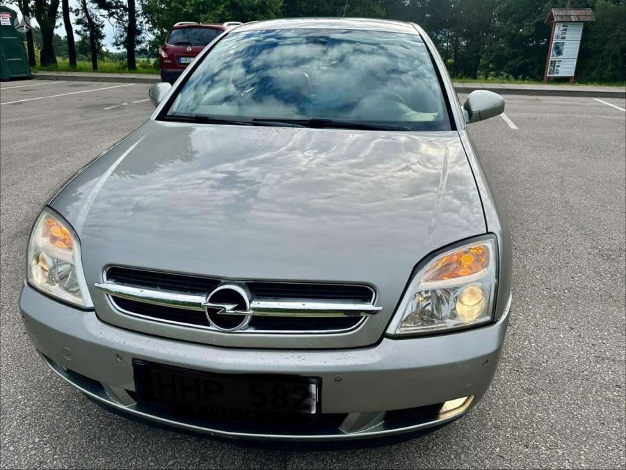 Grey Opel Vectra 2004 in Kaisiadorys, with an engine capacity of 2.17 L and mileage of 309 thousand km for 845 €, photo 5 on AUTOMOTO.COM.LV