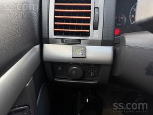 Pelēks Opel Vectra 2004 Liepāja, ar dzinēja tilpumu 1.80 L un nobraukumu 242 tūkst. km par 800 €, foto 15 vietnē AUTOMOTO.COM.LV