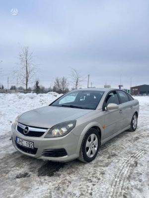 Grey Opel Vectra 2005 in Kaunas, with an engine capacity of 1.91 L and mileage of 360 thousand km for 999 €, photo  on AUTOMOTO.COM.LV