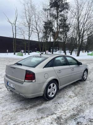 Pelēks Opel Vectra 2005 Kauņa, ar dzinēja tilpumu 1.91 L un nobraukumu 360 tūkst. km par 999 €, foto 3 vietnē AUTOMOTO.COM.LV