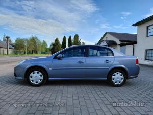 Grey Opel Vectra 2005 in Paide, with an engine capacity of 1.90 L and mileage of 127 thousand km for 3499 €, photo 7 on AUTOMOTO.COM.LV