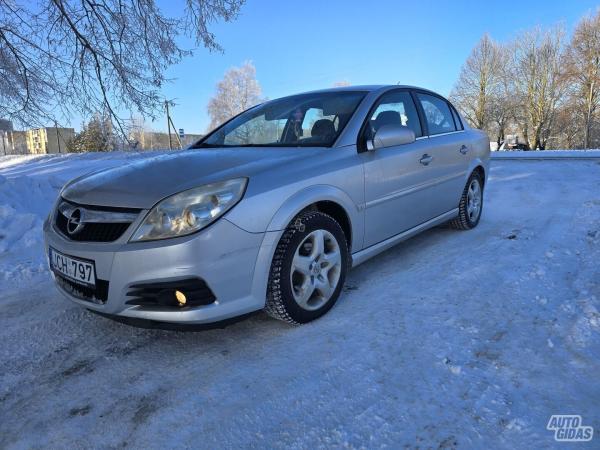 Pelēks Opel Vectra 2006 Radviliškis, ar dzinēja tilpumu 1.90 L un nobraukumu 369 tūkst. km par 1380 €, foto 6 vietnē AUTOMOTO.COM.LV