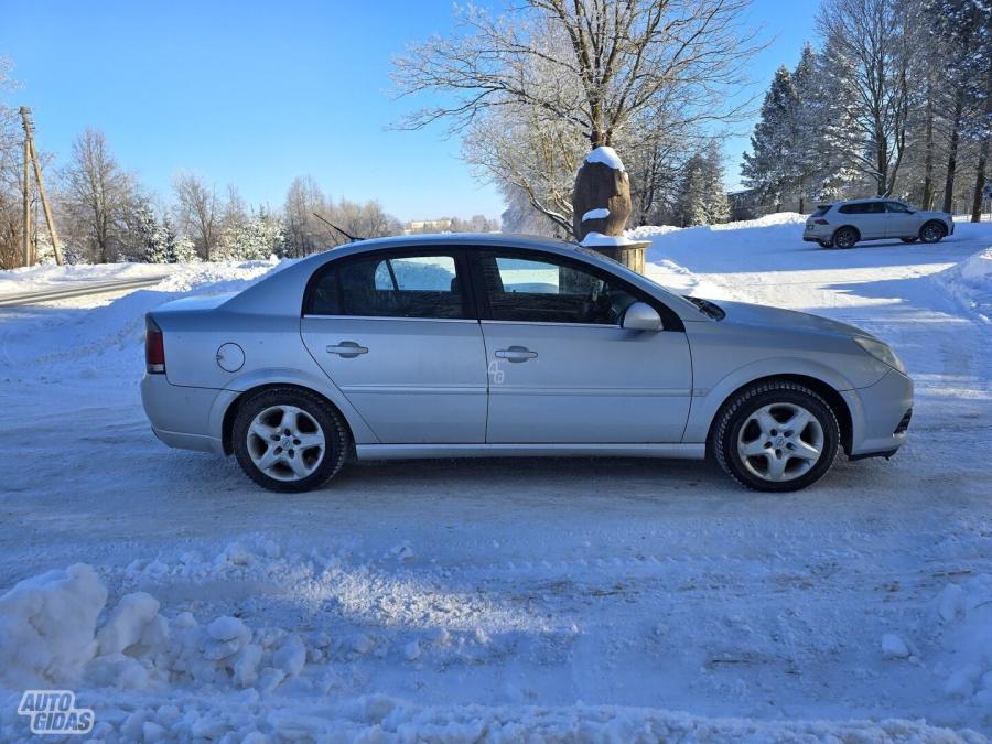Pelēks Opel Vectra 2006 Radviliškis, ar dzinēja tilpumu 1.90 L un nobraukumu 369 tūkst. km par 1380 €, foto 11 vietnē AUTOMOTO.COM.LV