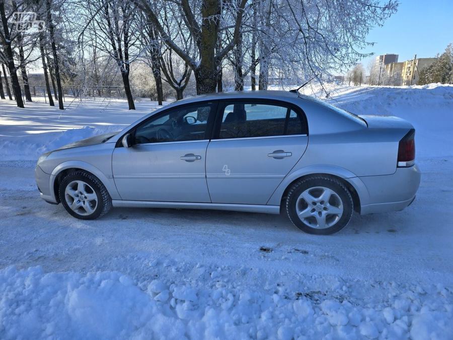 Pelēks Opel Vectra 2006 Radviliškis, ar dzinēja tilpumu 1.90 L un nobraukumu 369 tūkst. km par 1380 €, foto 12 vietnē AUTOMOTO.COM.LV