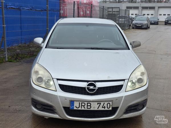 Pelēks Opel Vectra 2007 Šauļi, ar dzinēja tilpumu 1.90 L un nobraukumu 330 tūkst. km par 650 €, foto 3 vietnē AUTOMOTO.COM.LV