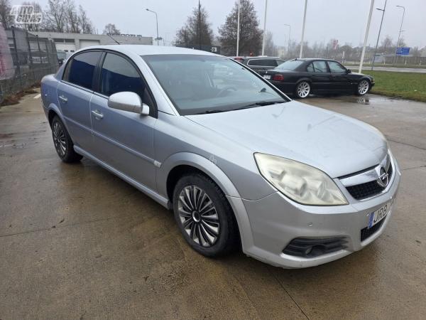 Pelēks Opel Vectra 2007 Šauļi, ar dzinēja tilpumu 1.90 L un nobraukumu 330 tūkst. km par 650 €, foto 5 vietnē AUTOMOTO.COM.LV