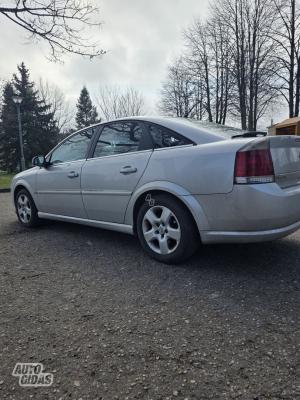 Pelēks Opel Vectra 2007 Šilutė, ar dzinēja tilpumu 1.90 L un nobraukumu 256 tūkst. km par 1300 €, foto  vietnē AUTOMOTO.COM.LV