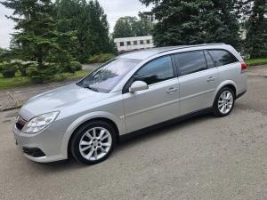 Серый Опель Вектра 2007 в Екабпилс, объемом двигателя 1.90 л и пробегом 272 тыс. км за 1990 €, фото 12 на AUTOMOTO.COM.LV