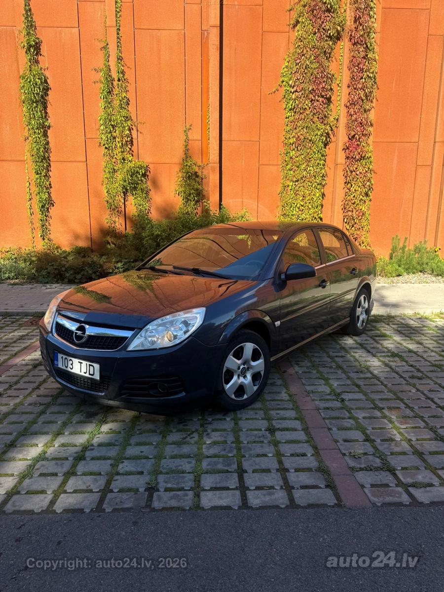 Grey Opel Vectra 2007 in Tallinn, with an engine capacity of 1.90 L and mileage of 0 thousand km for 1599 €, photo 3 on AUTOMOTO.COM.LV