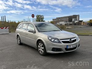 Grey Opel Vectra 2007 in Liepaja, with an engine capacity of 1.90 L and mileage of 305 thousand km for 1050 €, photo 4 on AUTOMOTO.COM.LV