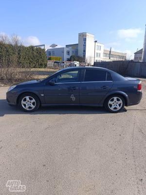 Pelēks Opel Vectra 2008 Kauņa, ar dzinēja tilpumu 1.80 L un nobraukumu 247 tūkst. km par 2100 €, foto 3 vietnē AUTOMOTO.COM.LV