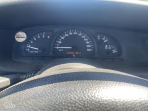 Grey Opel Vectra 2001 in Kaunas, with an engine capacity of 2.00 L and mileage of 276 thousand km for 300 €, photo 6 on AUTOMOTO.COM.LV