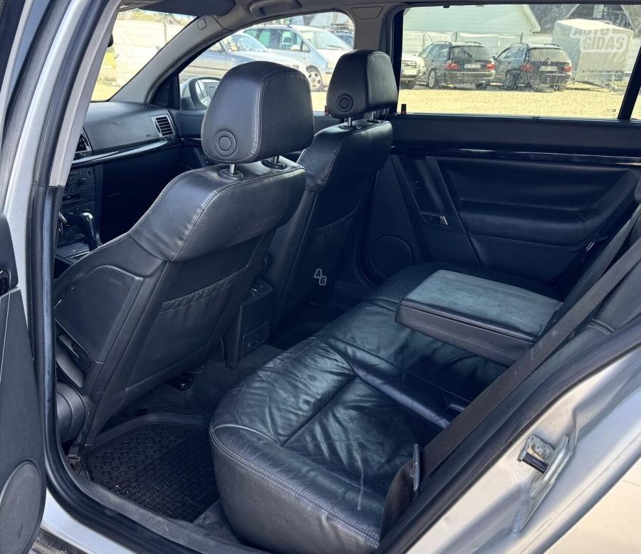 Pelēks Opel Vectra 2003 Radviliškis, ar dzinēja tilpumu 3.00 L un nobraukumu 258 tūkst. km par 995 €, foto 14 vietnē AUTOMOTO.COM.LV