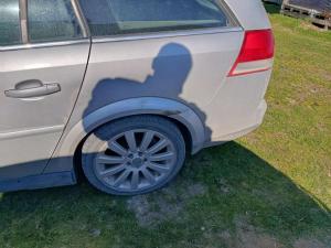 Pelēks Opel Vectra 2003 Marijampole, ar dzinēja tilpumu 2.17 L un nobraukumu 426 tūkst. km par 500 €, foto 22 vietnē AUTOMOTO.COM.LV