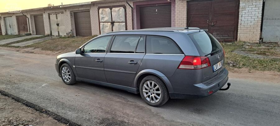 Pelēks Opel Vectra 2004 Druskininkai, ar dzinēja tilpumu 2.00 L un nobraukumu 400 tūkst. km par 550 €, foto 6 vietnē AUTOMOTO.COM.LV