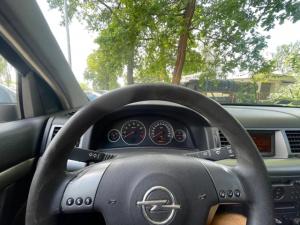 Серый Опель Вектра 2004 в Рига, объемом двигателя 1.80 л и пробегом 0 тыс. км за 1800 €, фото 11 на AUTOMOTO.COM.LV