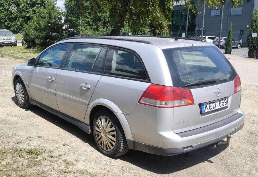 Pelēks Opel Vectra 2004 Kauņa, ar dzinēja tilpumu 1.91 L un nobraukumu 300 tūkst. km par 550 €, foto 11 vietnē AUTOMOTO.COM.LV