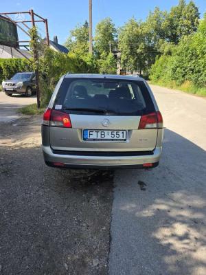 Pelēks Opel Vectra 2004 Rokiškis, ar dzinēja tilpumu 1.91 L un nobraukumu 3 tūkst. km par 890 €, foto 4 vietnē AUTOMOTO.COM.LV