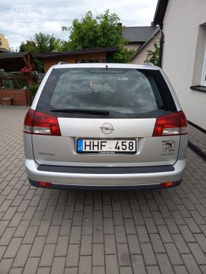 Grey Opel Vectra 2004 in Druskininkai, with an engine capacity of 2.20 L and mileage of 400 thousand km for 900 €, photo 5 on AUTOMOTO.COM.LV