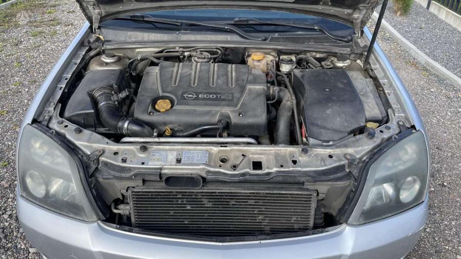 Pelēks Opel Vectra 2004 Panevēža, ar dzinēja tilpumu 1.91 L un nobraukumu 326 tūkst. km par 550 €, foto 8 vietnē AUTOMOTO.COM.LV