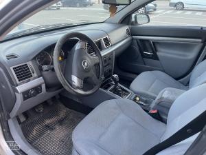 Grey Opel Vectra 2004 in Kaunas, with an engine capacity of 1.90 L and mileage of 430 thousand km for 700 €, photo 10 on AUTOMOTO.COM.LV