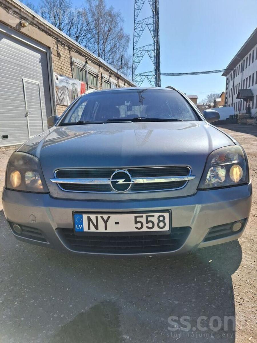 Grey Opel Vectra 2005 in Limbazi, with an engine capacity of 1.90 L and mileage of 382 thousand km for 600 €, photo 2 on AUTOMOTO.COM.LV