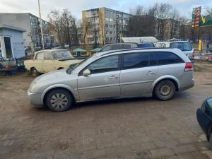 Pelēks Opel Vectra 2005 Kauņa, ar dzinēja tilpumu 1.90 L un nobraukumu 280 tūkst. km par 350 €, foto  vietnē AUTOMOTO.COM.LV