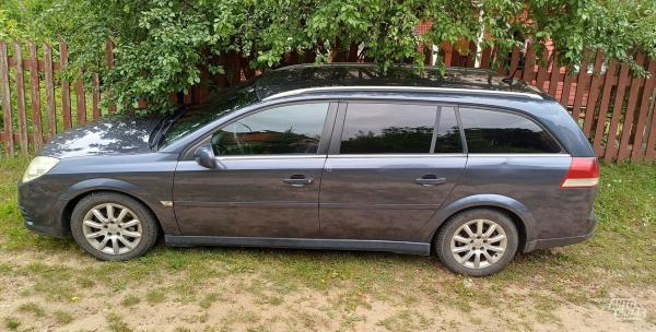 Pelēks Opel Vectra 2005 Radviliškis, ar dzinēja tilpumu 1.90 L un nobraukumu 349 tūkst. km par 1350 €, foto 8 vietnē AUTOMOTO.COM.LV