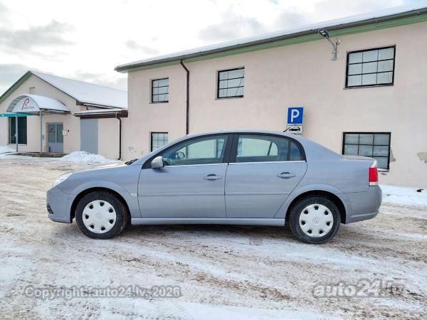 Pelēks Opel Vectra 2005 Paide, ar dzinēja tilpumu 1.90 L un nobraukumu 123 tūkst. km par 3500 €, foto 6 vietnē AUTOMOTO.COM.LV