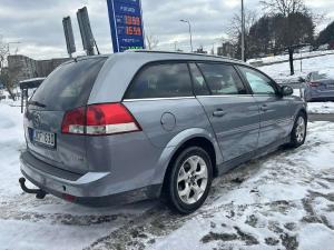 Pelēks Opel Vectra 2005 Viļņa, ar dzinēja tilpumu 1.91 L un nobraukumu 250 tūkst. km par 1200 €, foto 3 vietnē AUTOMOTO.COM.LV