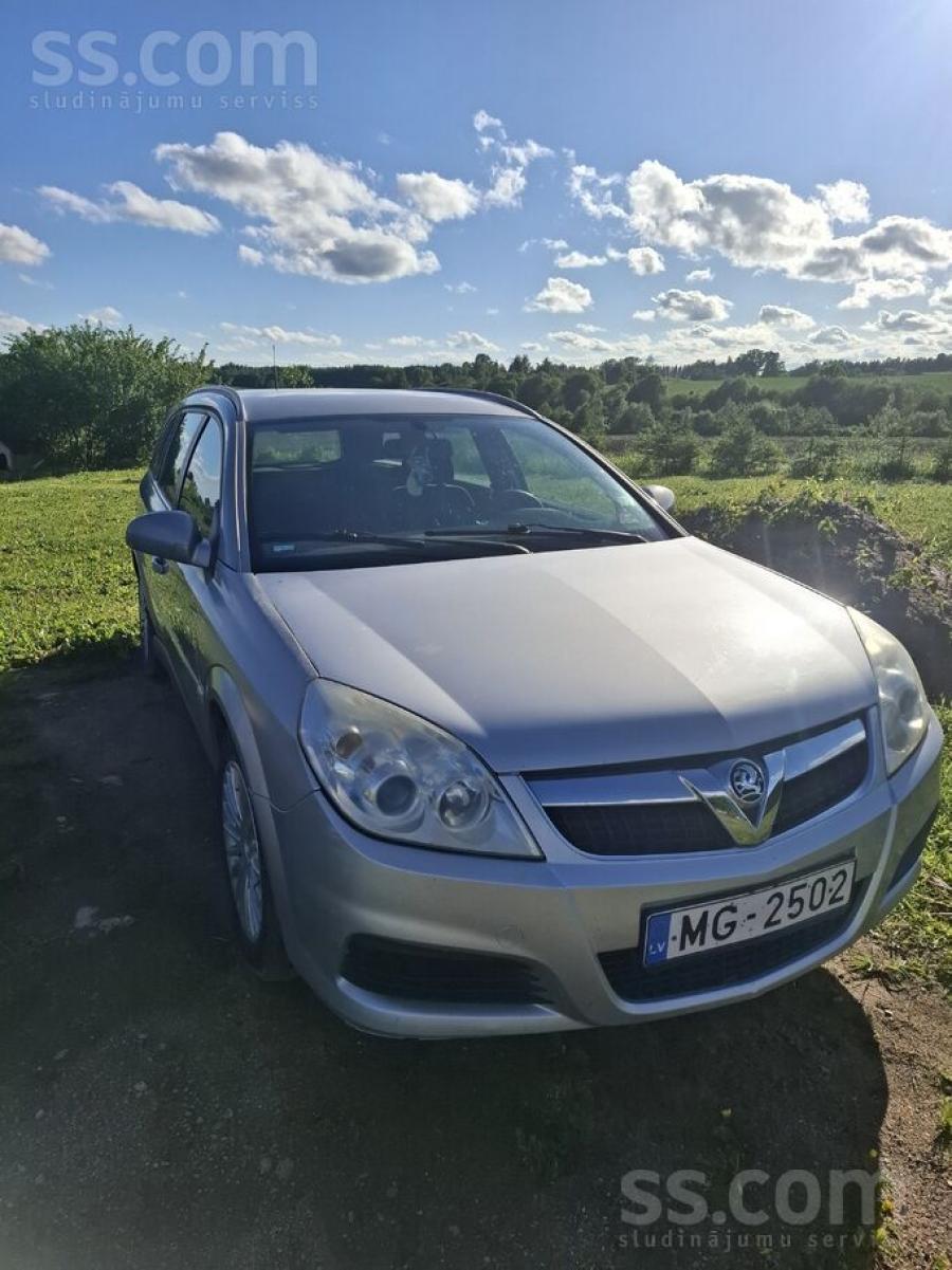 Pelēks Opel Vectra 2005 Jēkabpils, ar dzinēja tilpumu 1.90 L un nobraukumu 305 tūkst. km par 1200 €, foto 8 vietnē AUTOMOTO.COM.LV