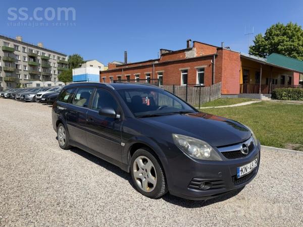 Pelēks Opel Vectra 2005 Ventspils, ar dzinēja tilpumu 1.90 L un nobraukumu 361 tūkst. km par 1300 €, foto 3 vietnē AUTOMOTO.COM.LV