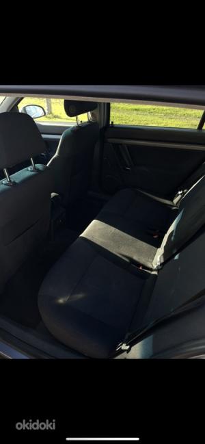 Pelēks Opel Vectra 2005 Tallina, ar dzinēja tilpumu 74.00 L un nobraukumu 298 tūkst. km par 800 €, foto 14 vietnē AUTOMOTO.COM.LV
