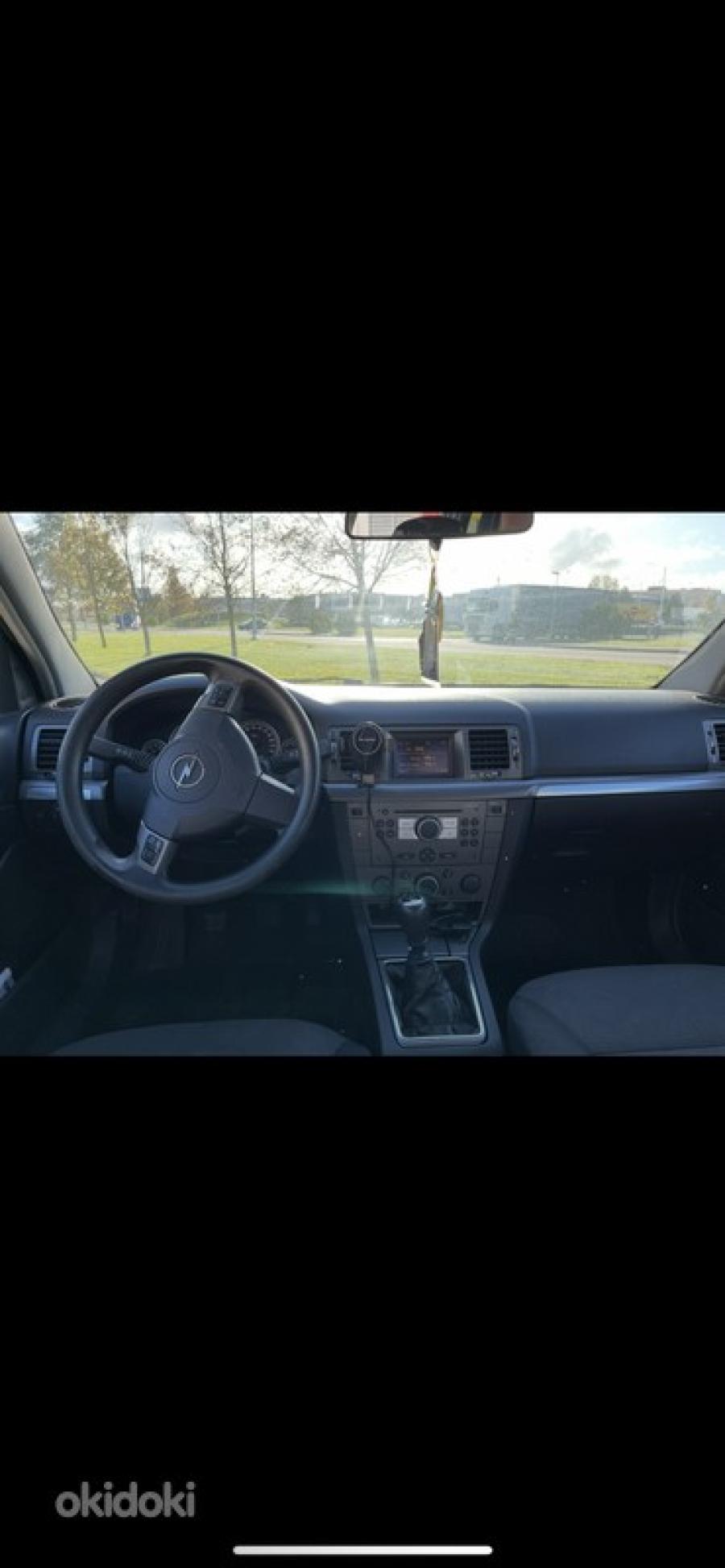 Pelēks Opel Vectra 2005 Tallina, ar dzinēja tilpumu 74.00 L un nobraukumu 298 tūkst. km par 800 €, foto 15 vietnē AUTOMOTO.COM.LV
