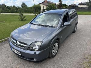 Grey Opel Vectra 2005 in Kaunas, with an engine capacity of 1.91 L and mileage of 390 thousand km for 850 €, photo  on AUTOMOTO.COM.LV