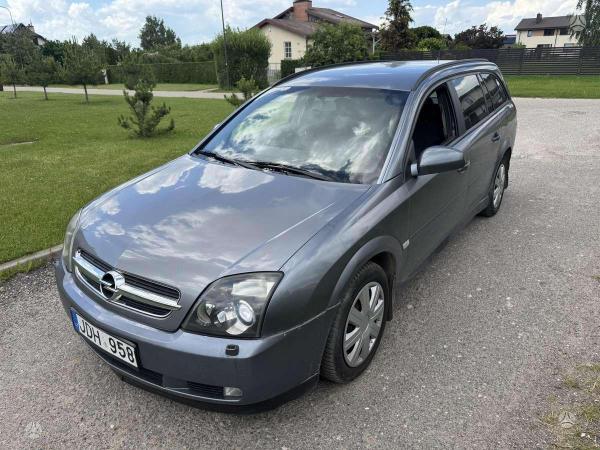 Pelēks Opel Vectra 2005 Kauņa, ar dzinēja tilpumu 1.91 L un nobraukumu 390 tūkst. km par 1000 €, foto 1 vietnē AUTOMOTO.COM.LV