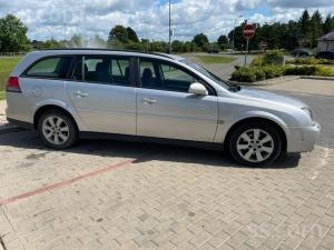 Pelēks Opel Vectra 2005 Bauska, ar dzinēja tilpumu 1.90 L un nobraukumu 403 tūkst. km par 680 €, foto 5 vietnē AUTOMOTO.COM.LV