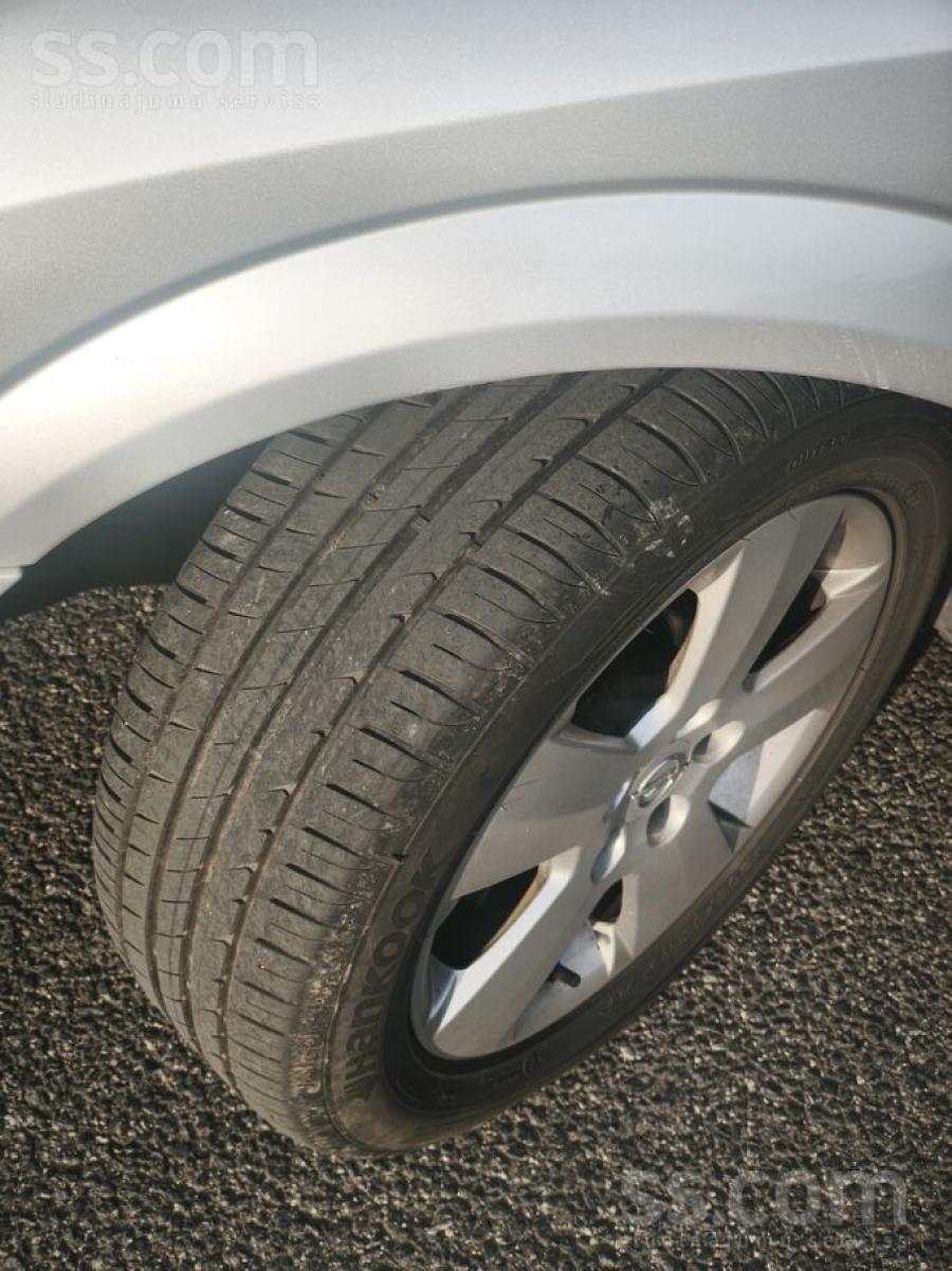 Pelēks Opel Vectra 2005 Rīga, ar dzinēja tilpumu 1.90 L un nobraukumu 282 tūkst. km par 980 €, foto 6 vietnē AUTOMOTO.COM.LV