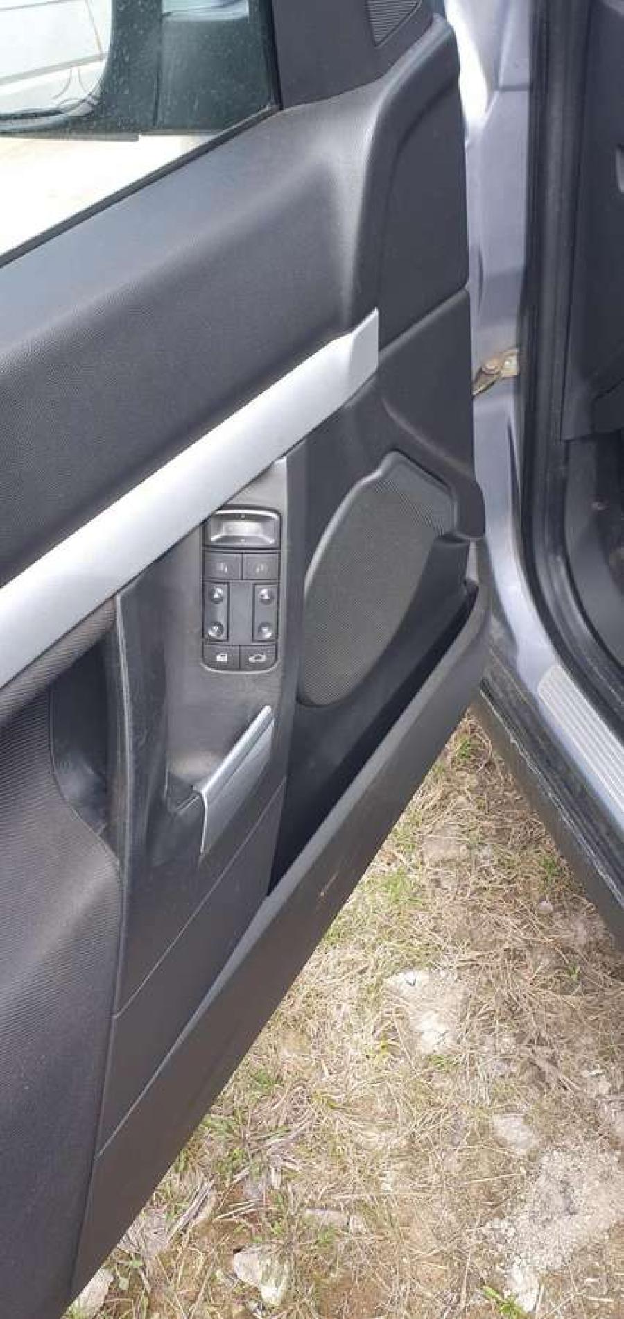 Pelēks Opel Vectra 2005 Kauņa, ar dzinēja tilpumu 1.91 L un nobraukumu 400 tūkst. km par 1150 €, foto 1 vietnē AUTOMOTO.COM.LV
